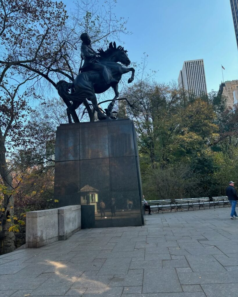 Central Park – Daisy Lucas